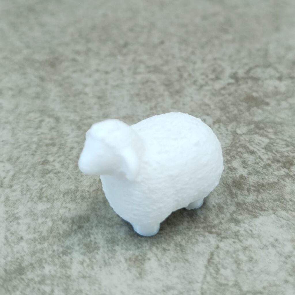 Mini Ovelha em Impressão 3D – LUNAPEL